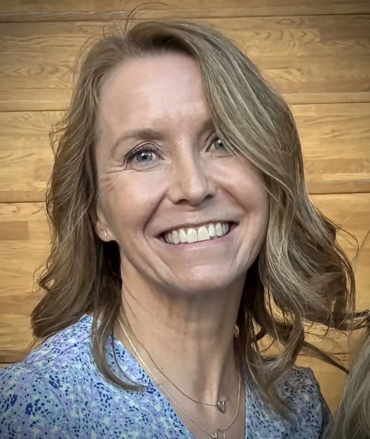 Artist Profile — Artistcloseup.com - Your favorite place to discover ...