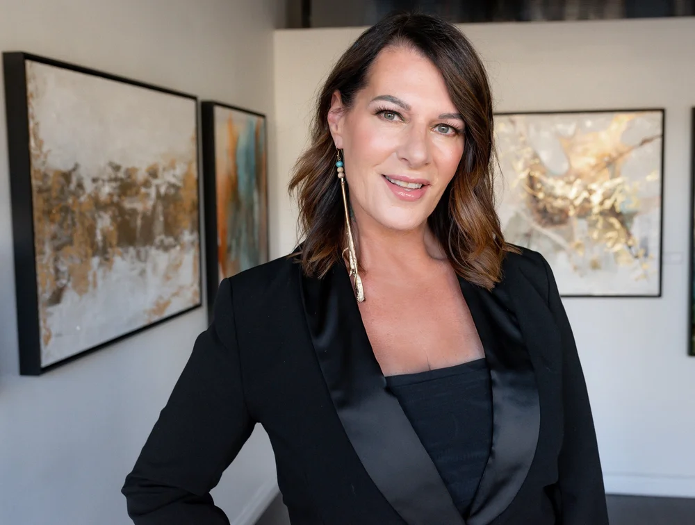 Interview — Artistcloseup.com - Your favorite place to discover new artists