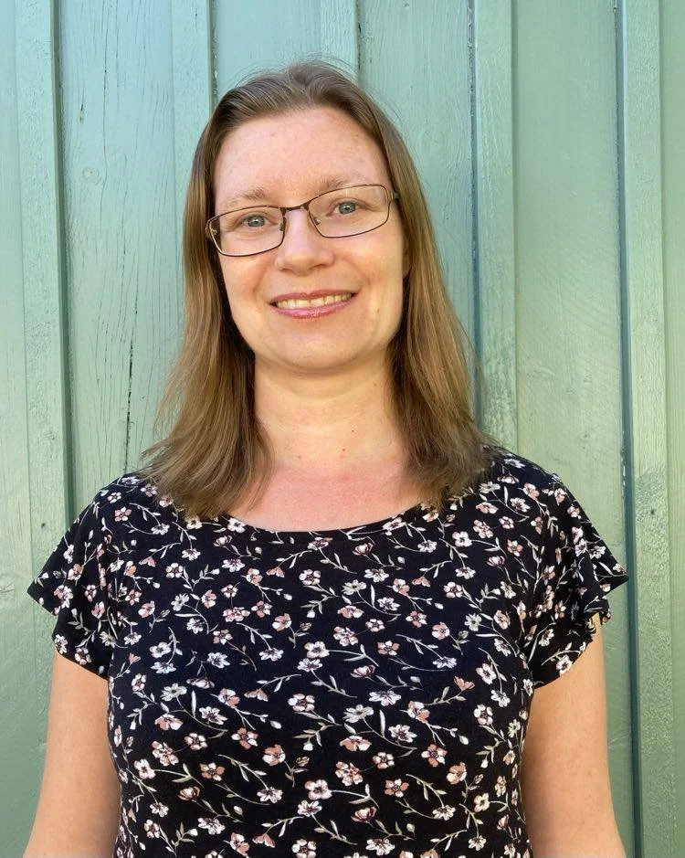 Artist Profile — Artistcloseup.com - Your favorite place to discover ...