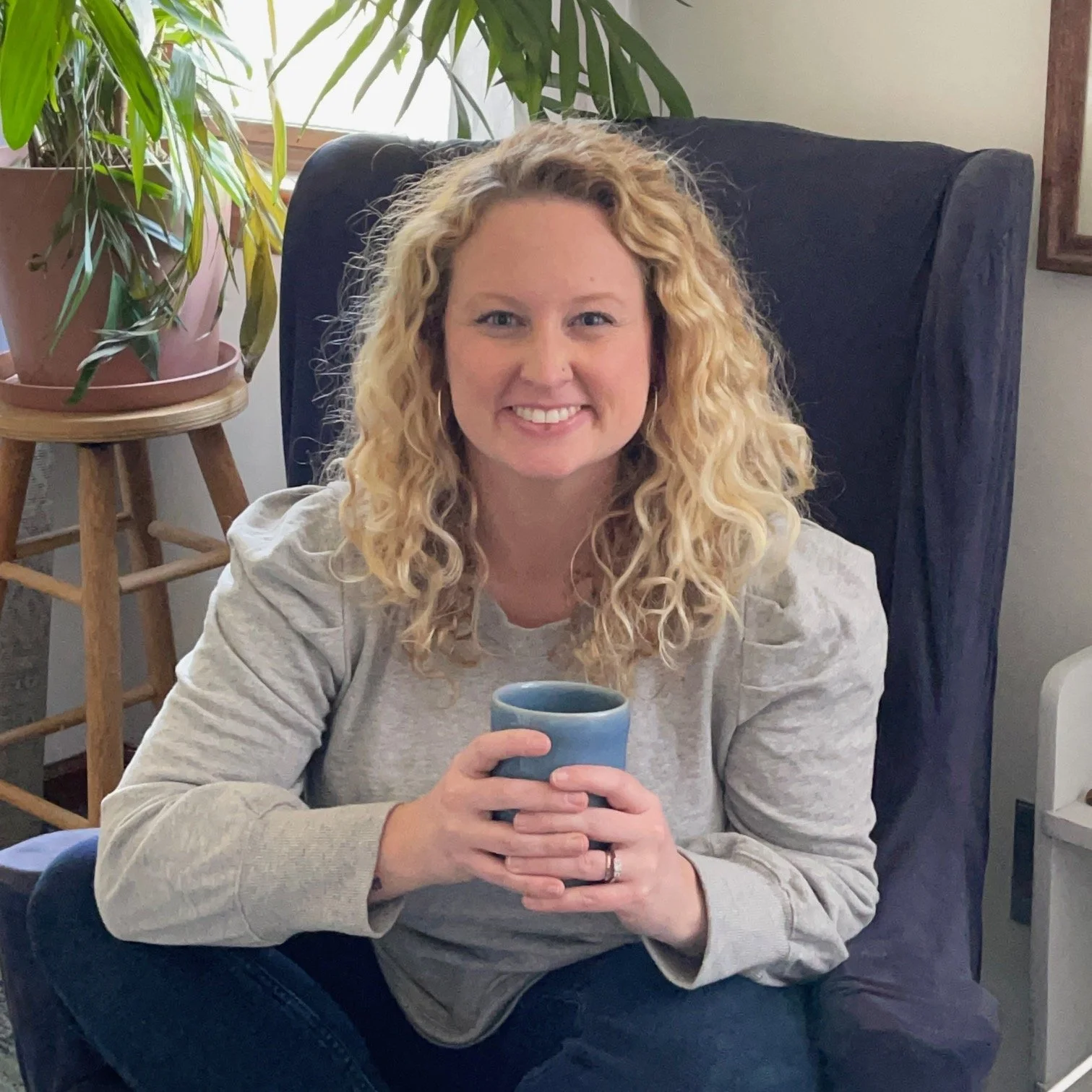 About — Megan McCrea Art