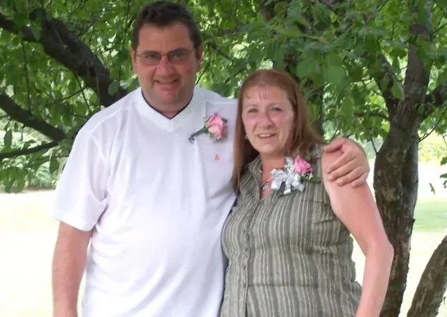Episode 196: The Murders of Bill and Lorraine Currier — True Crime New ...