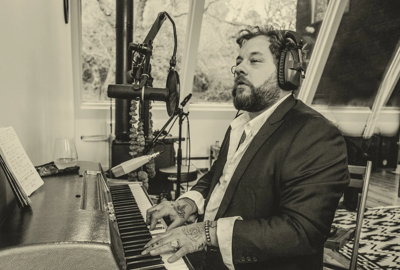 Music — Nathaniel Rateliff