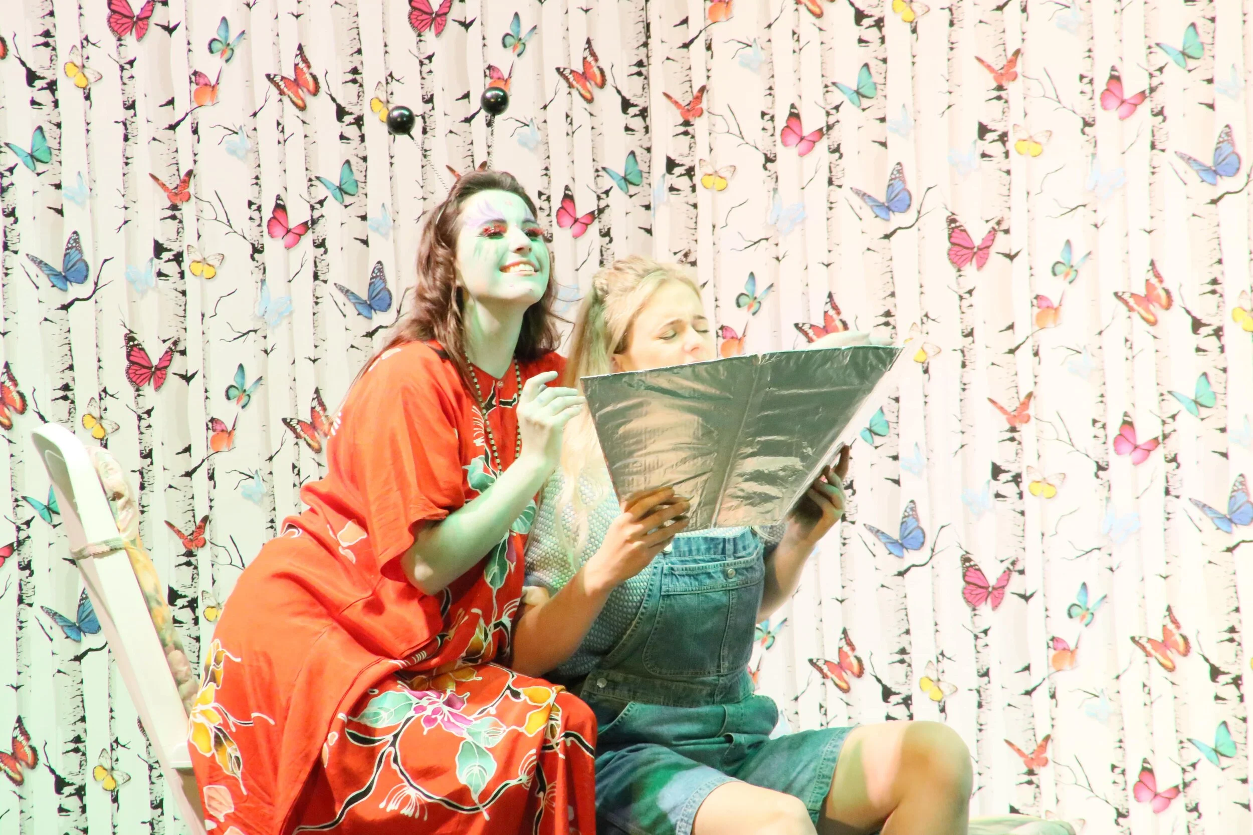 About — Groundlings Theatre
