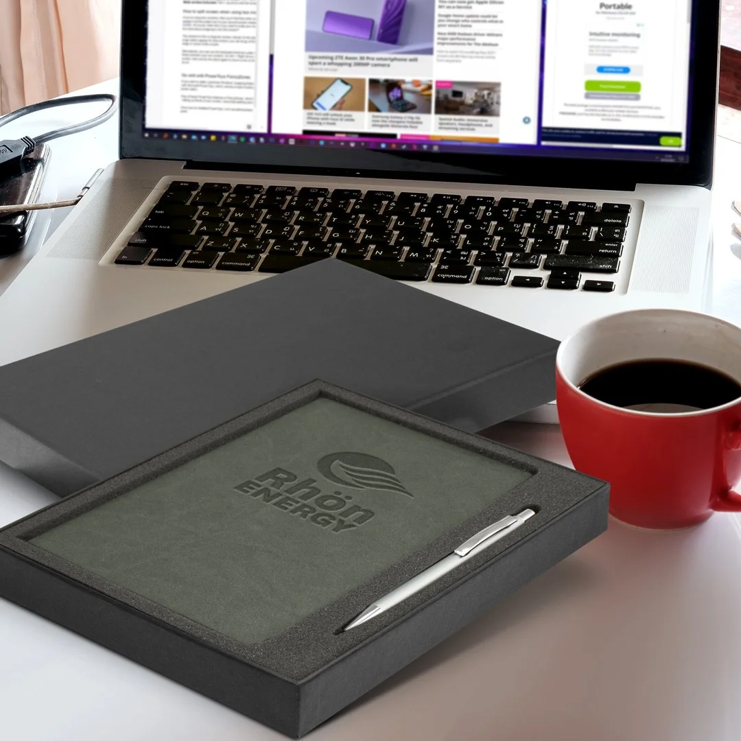 Top 8 End Of Year Christmas Gift Ideas — Print This Brand That