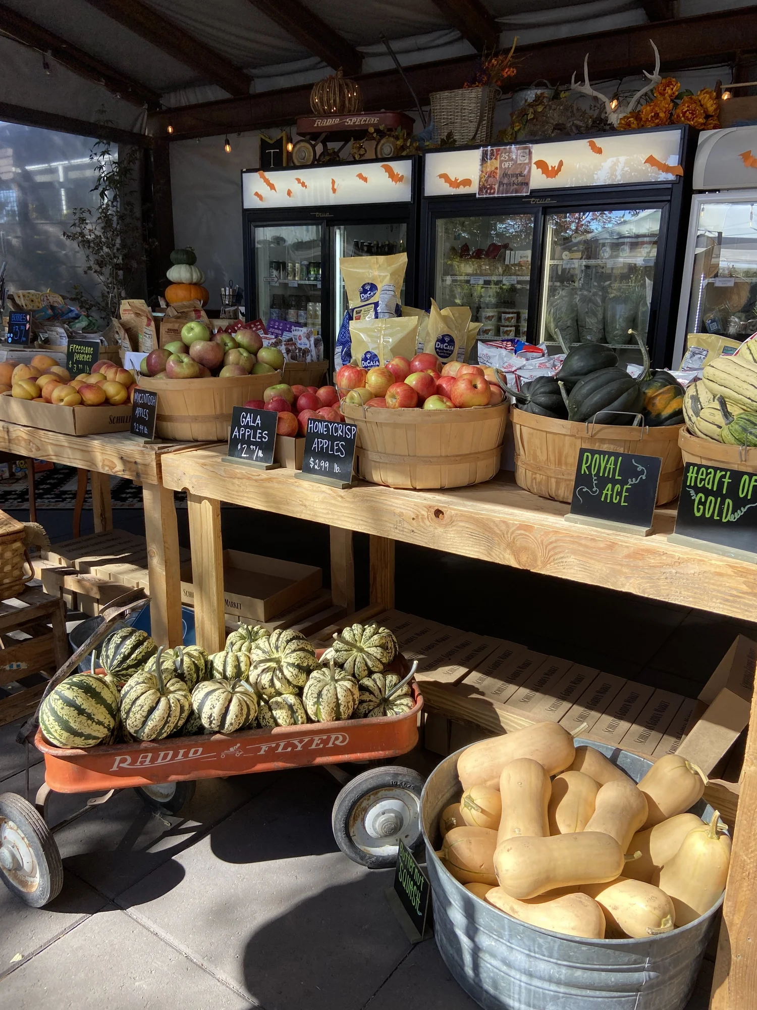 Farm Stand — Schilling's Garden Market