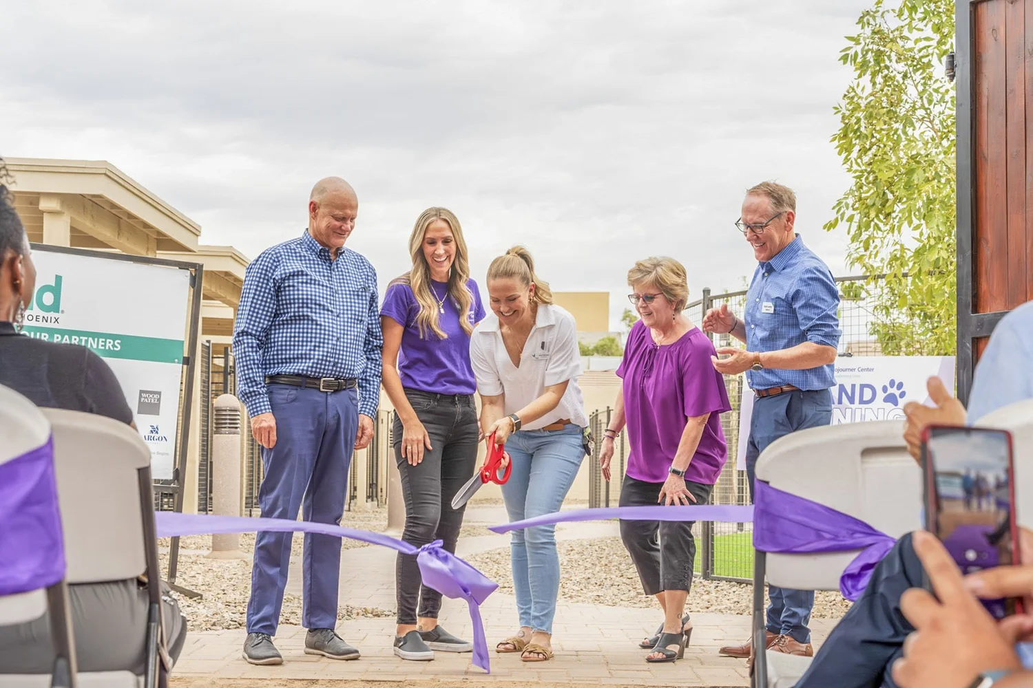 HomeAid Phoenix and Sojourner Center celebrate opening of Shelter ...