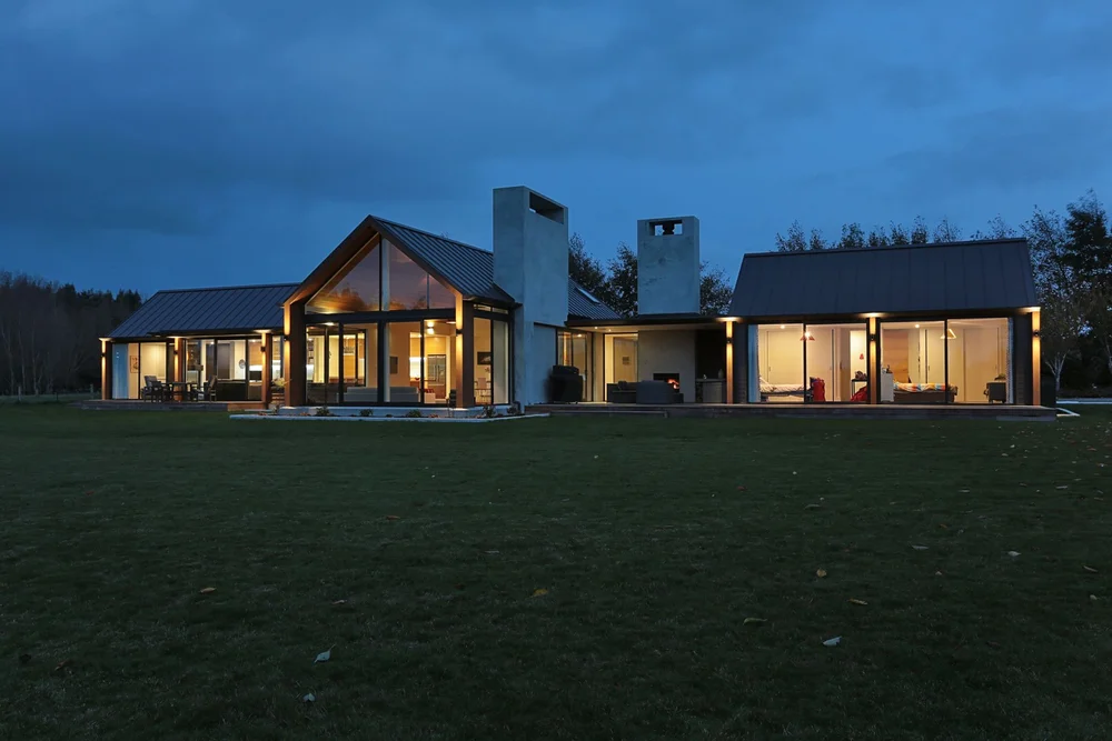 Invercargill House — Lewis Windows