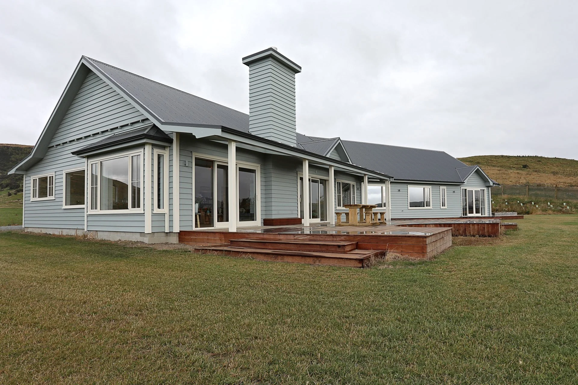 Mandeville House — Lewis Windows