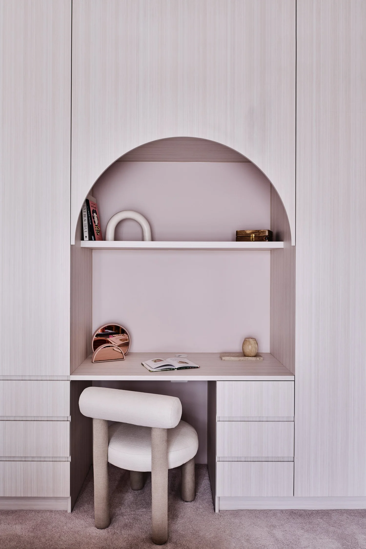 GH HOUSE — THE MELBOURNE BUILDER