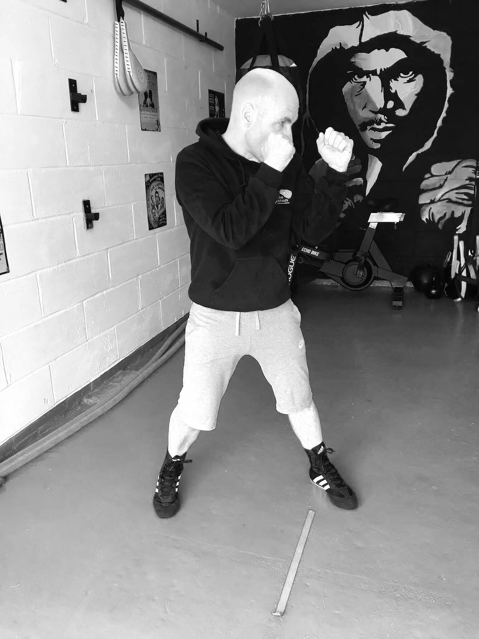 Learn to box — stance and guard — Barnburner Boxing — Personal boxing ...