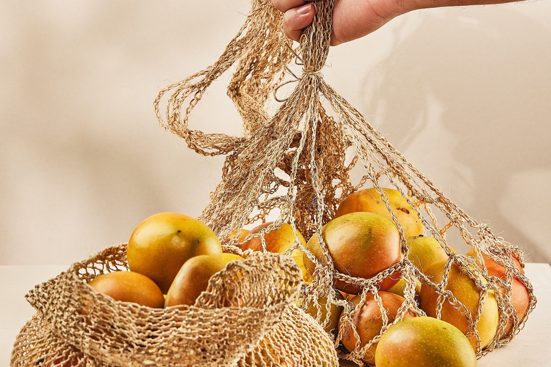 Sugar Mangos™ miniature mangos | Goldenberry Farms
