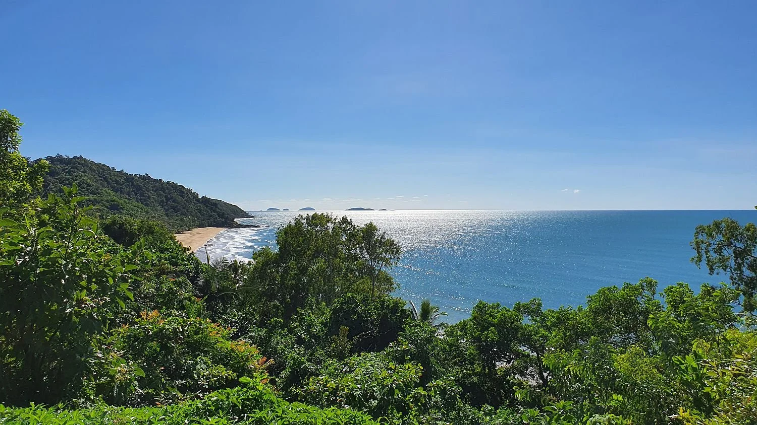 The Great Ocean Road to Bingil Bay — Coffee in Cairns