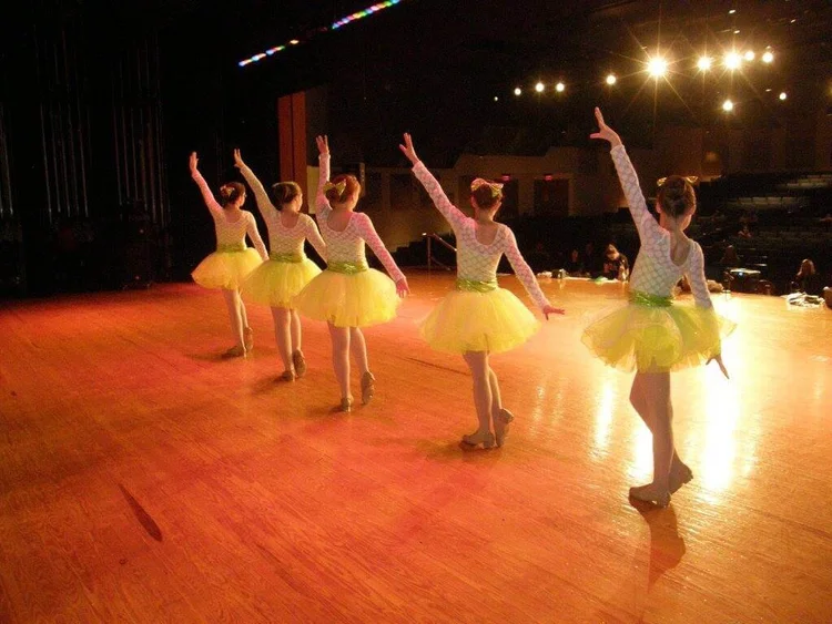 Classes — TNT Studio of Dance