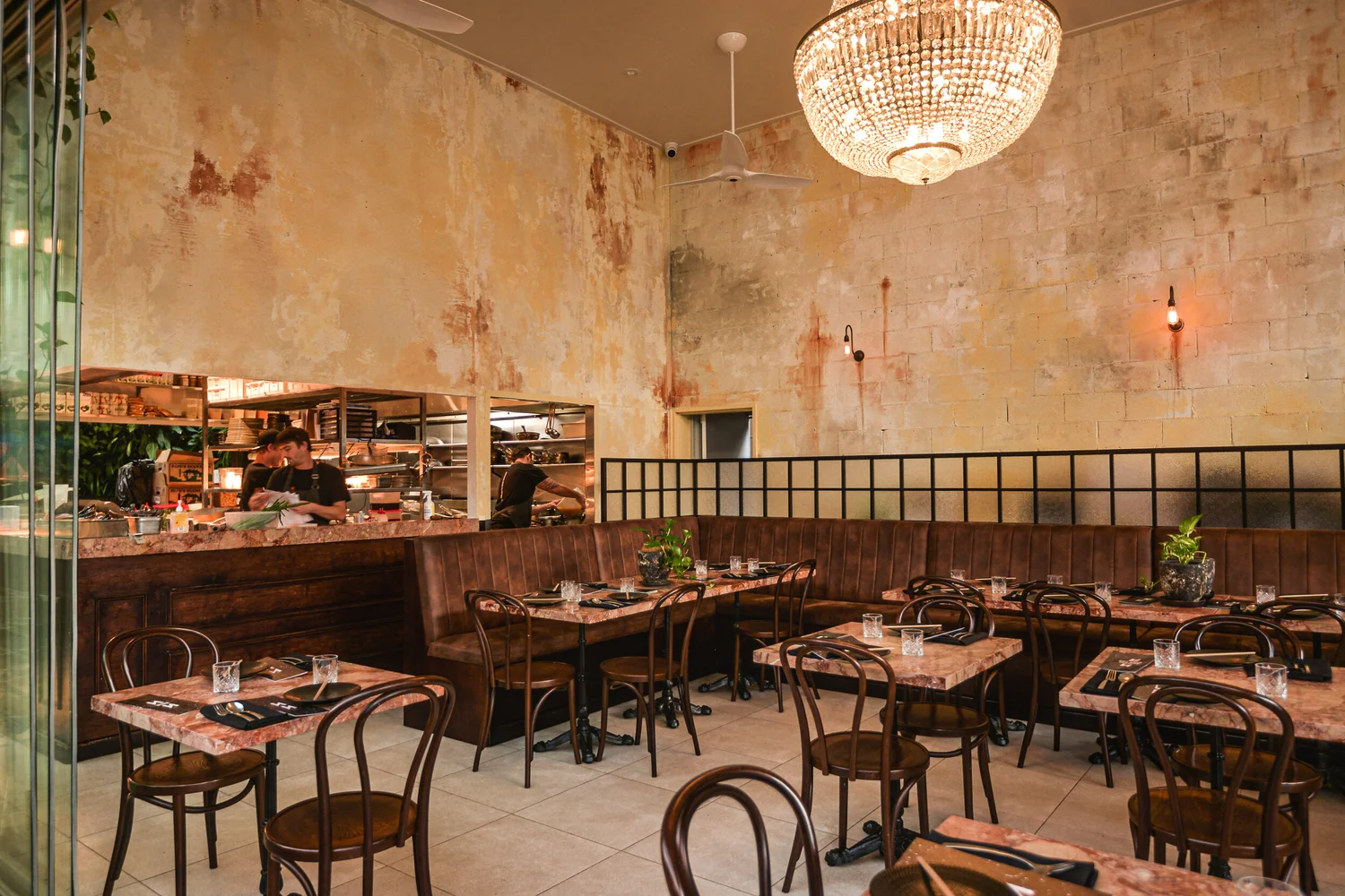 Bang Bang - Restaurant Interior Design