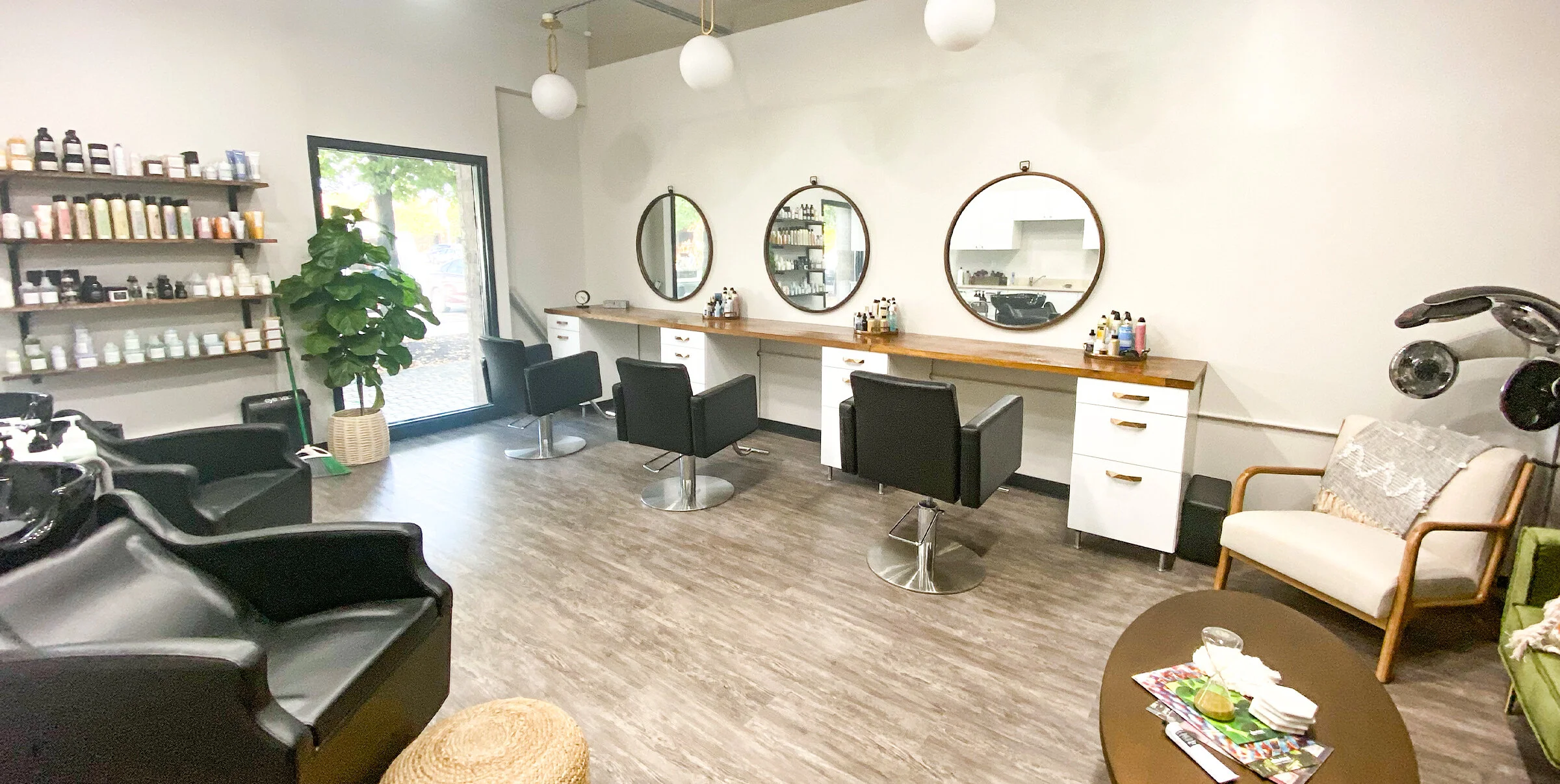 Mia Salon Studios