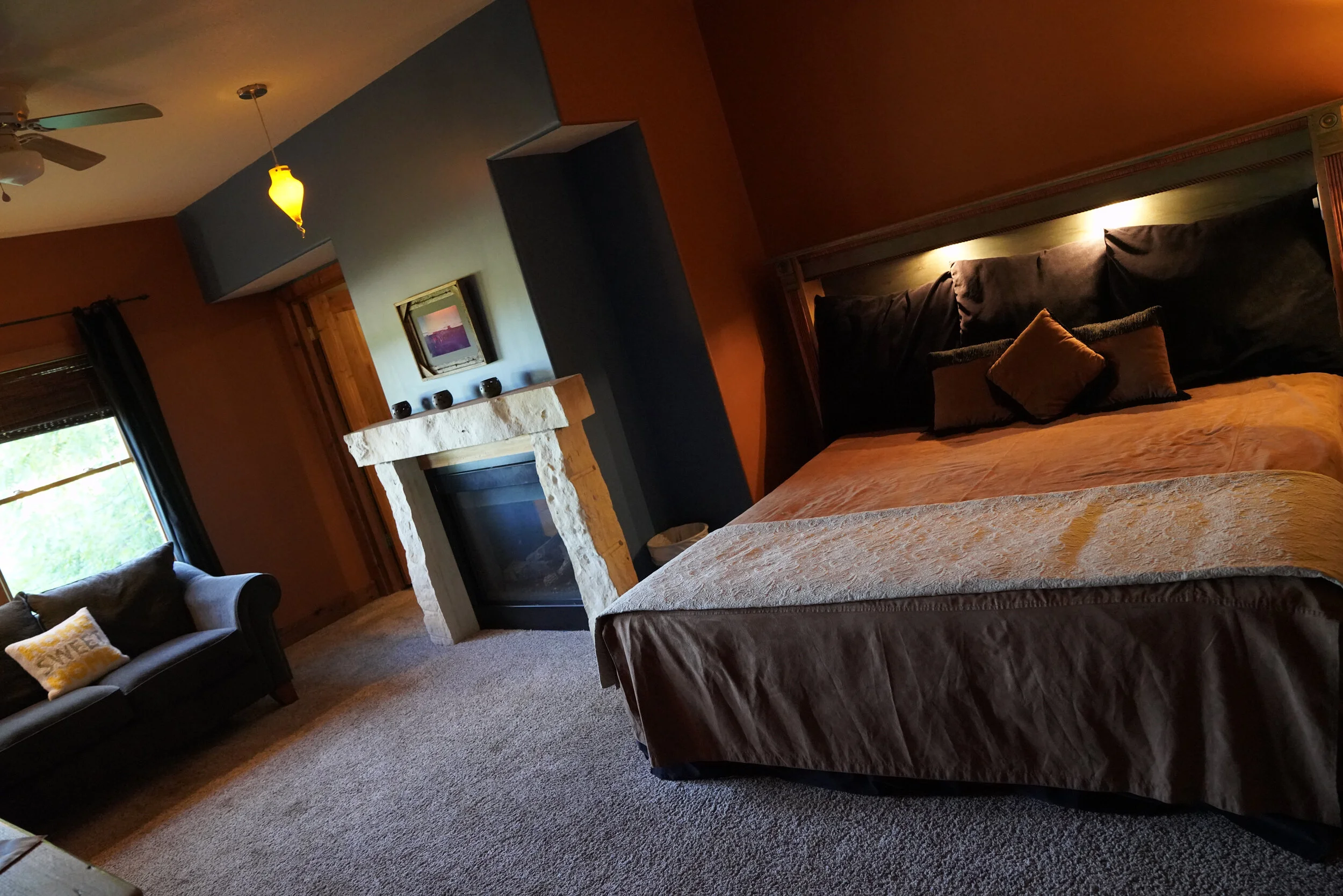 Country Inn Getaway Near Kansas City | Lodging in Lawrence, KS | Circle ...