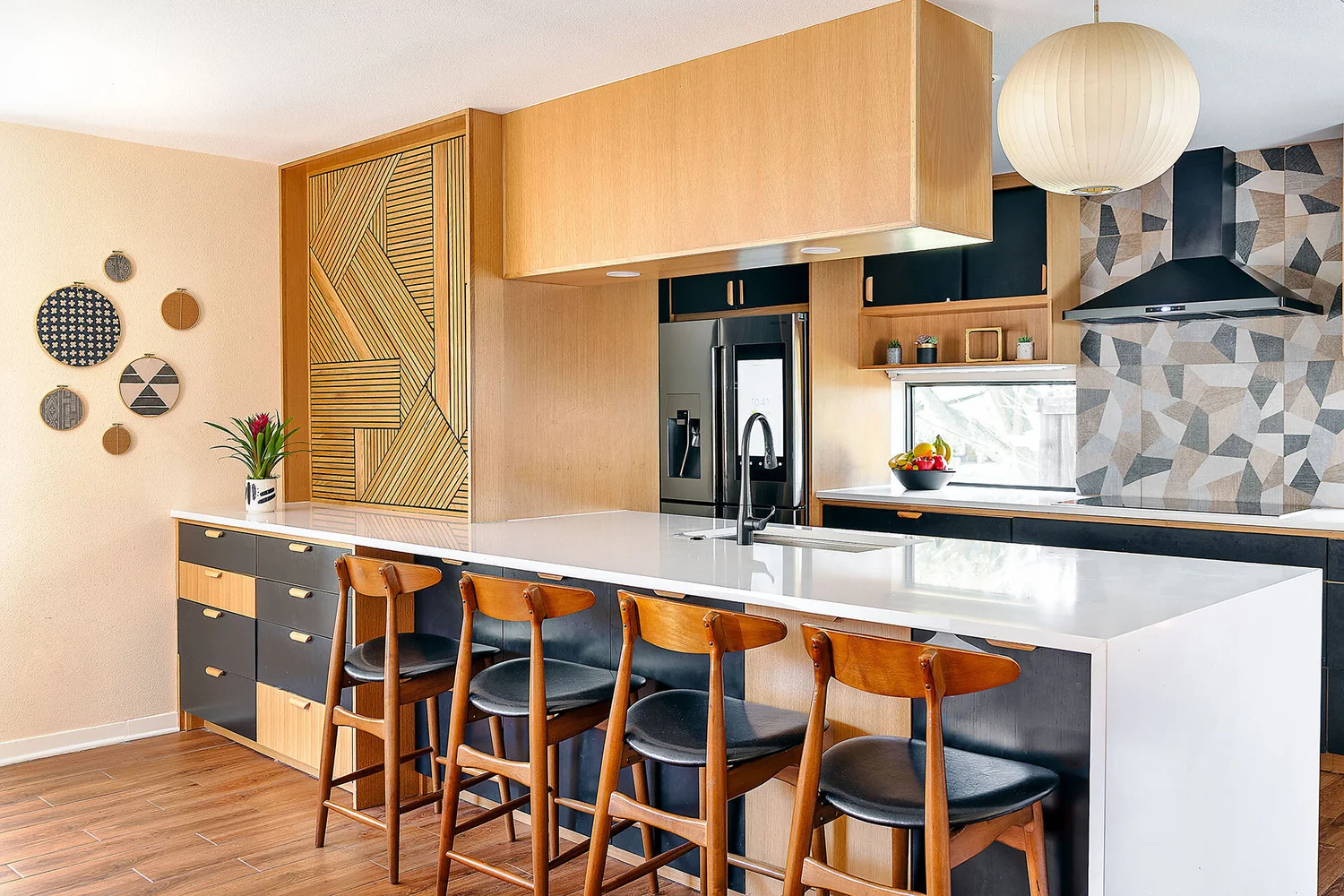 KIM ARMSTRONG INTERIOR DESIGN