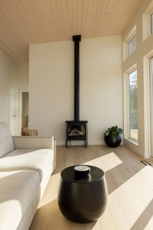 Custom living room design — Acacia Homes