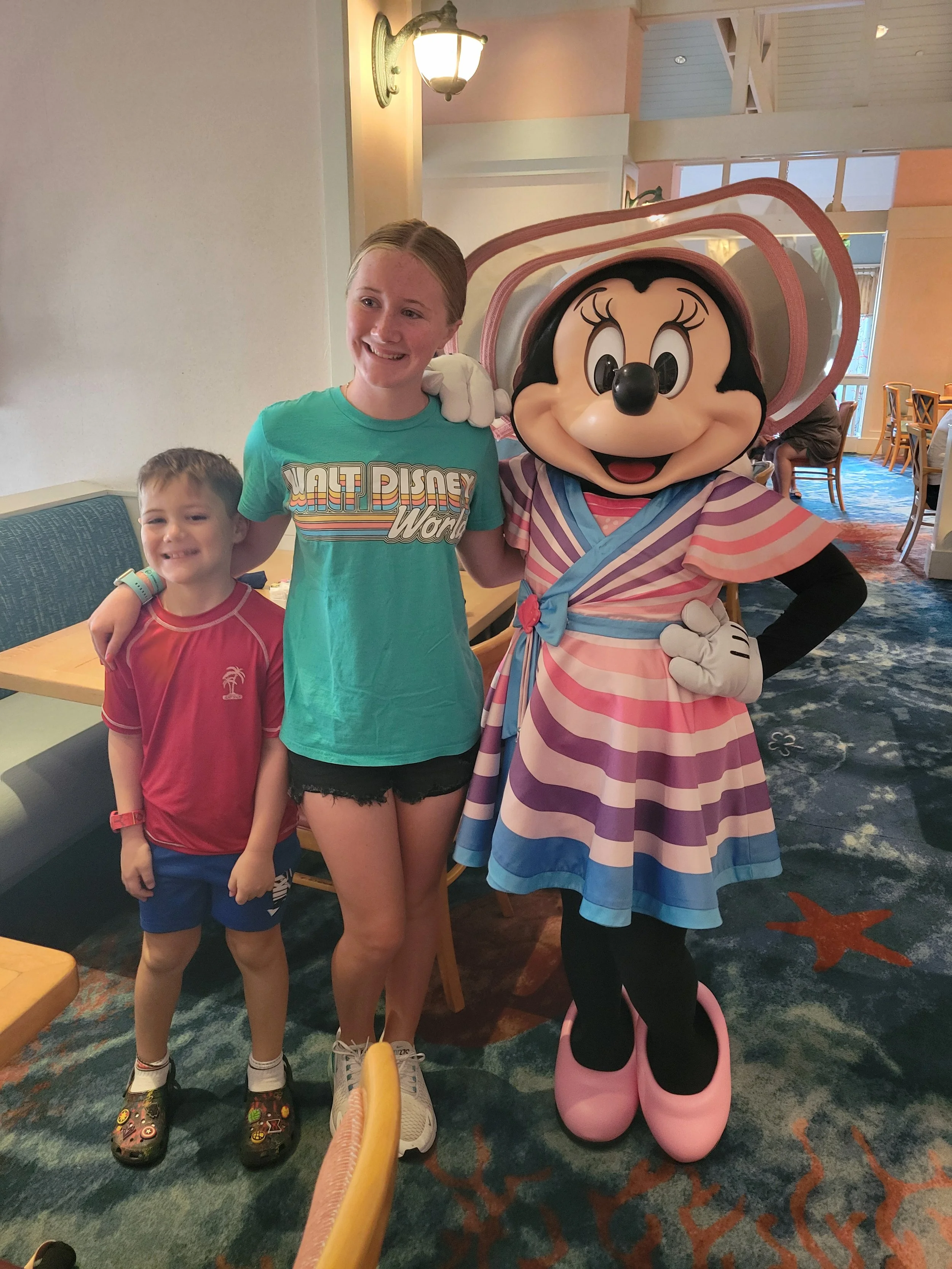 Ultimate Guide to Disney World Character Dining + Best Disney Dining ...