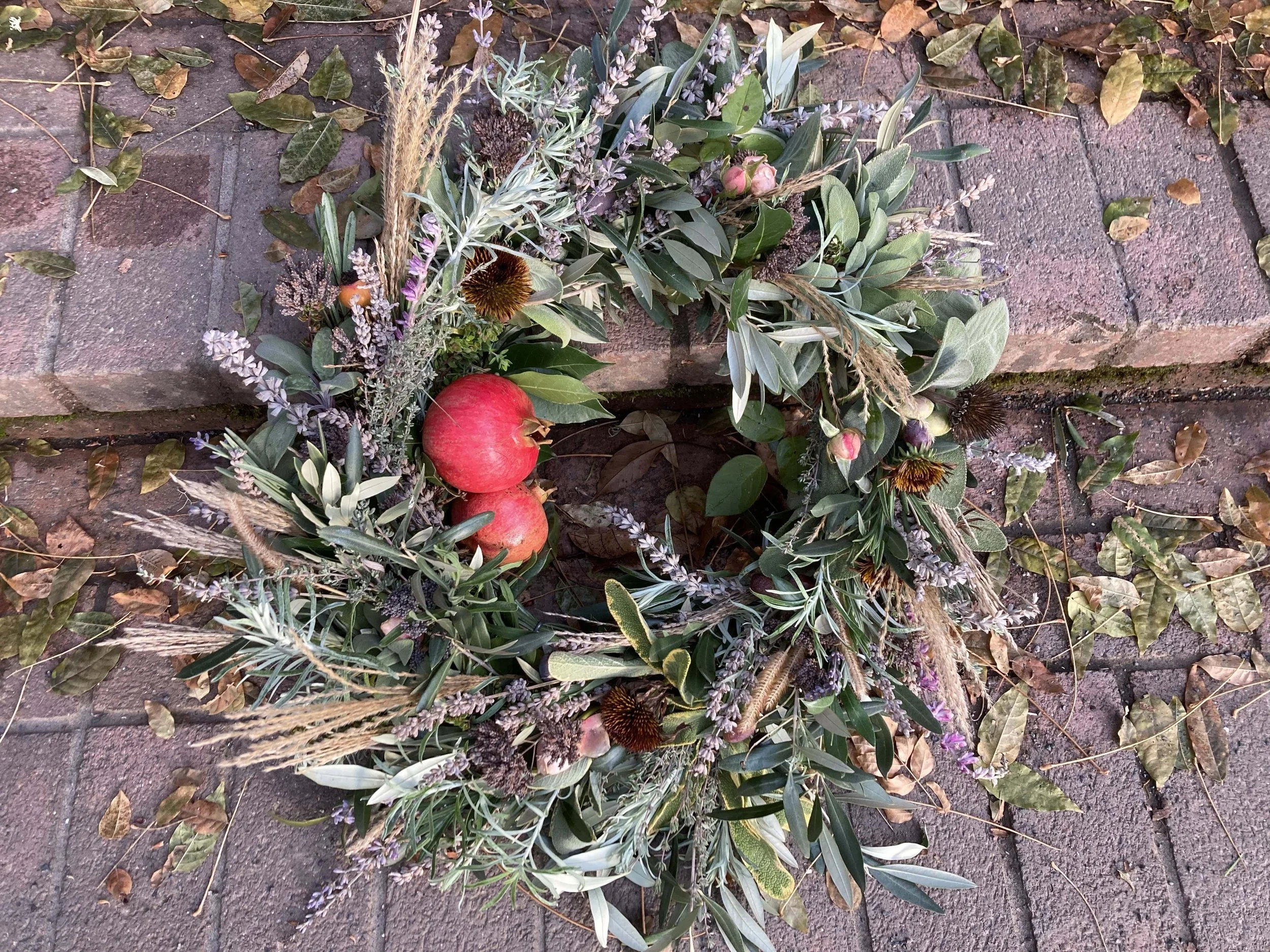 2022 Pizzas and Wreaths — Emandal