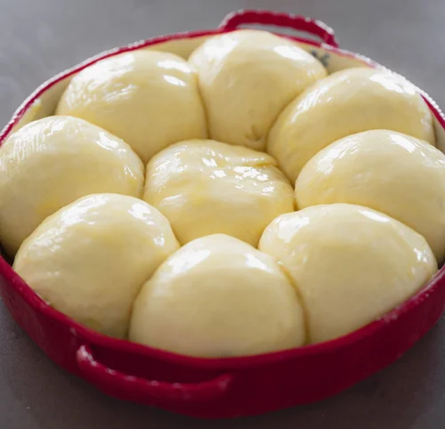 Buchteln (Austrian Sweet Buns)