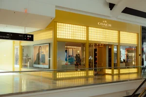 Coach Brightening the façade of Coach stateside — Seen Studios