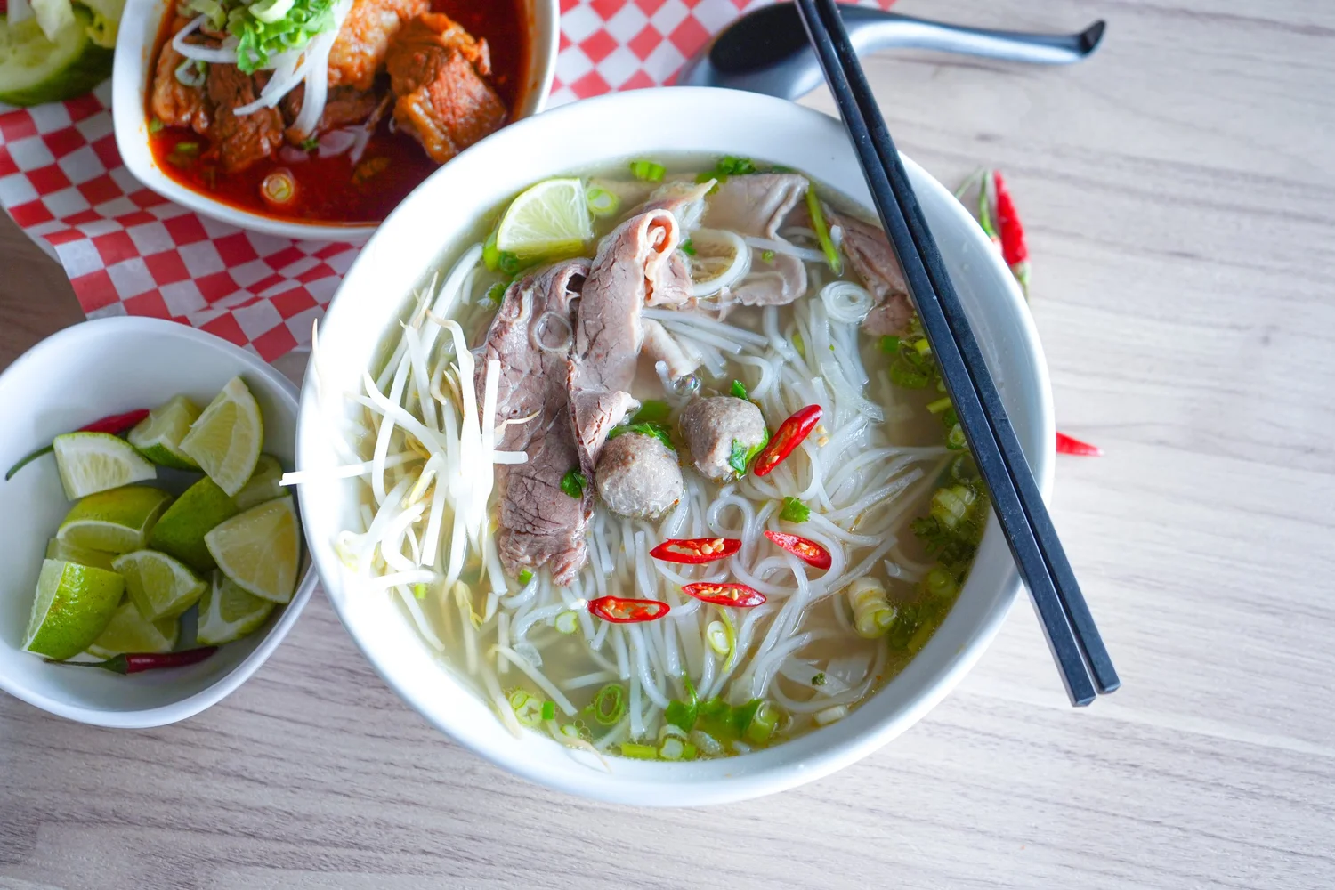 Menu 1 — Madame Saigon