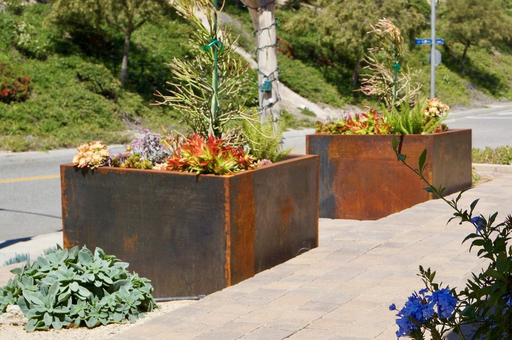 Image gallery of corten steel planters and planter beds and aluminum ...