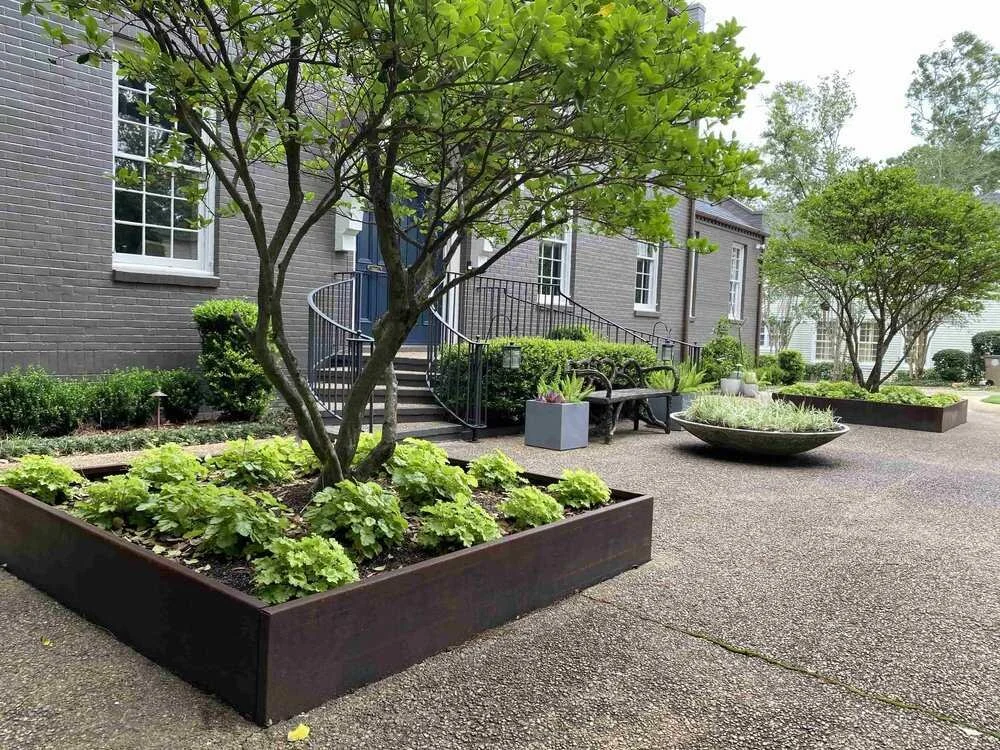 Custom Garden Sculpture and Planter Designer - Avidon Design