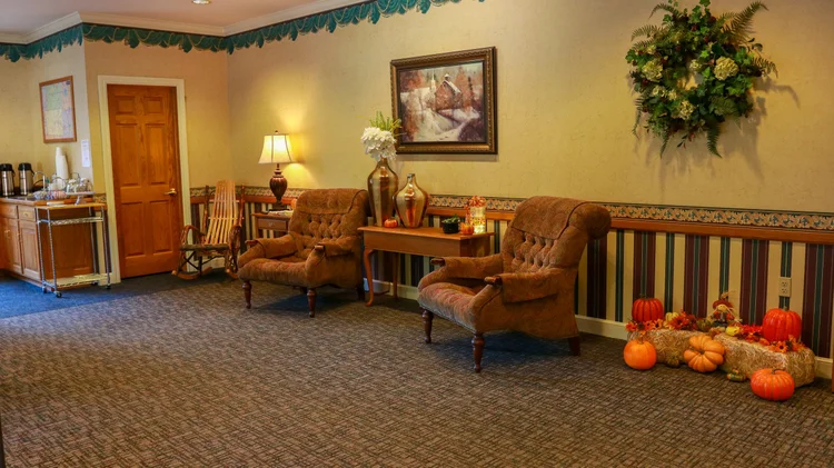 About Oak Ridge Inn — Oak Ridge Inn