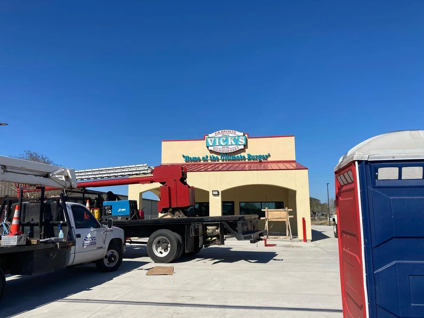 Vick's Famous Hamburgers