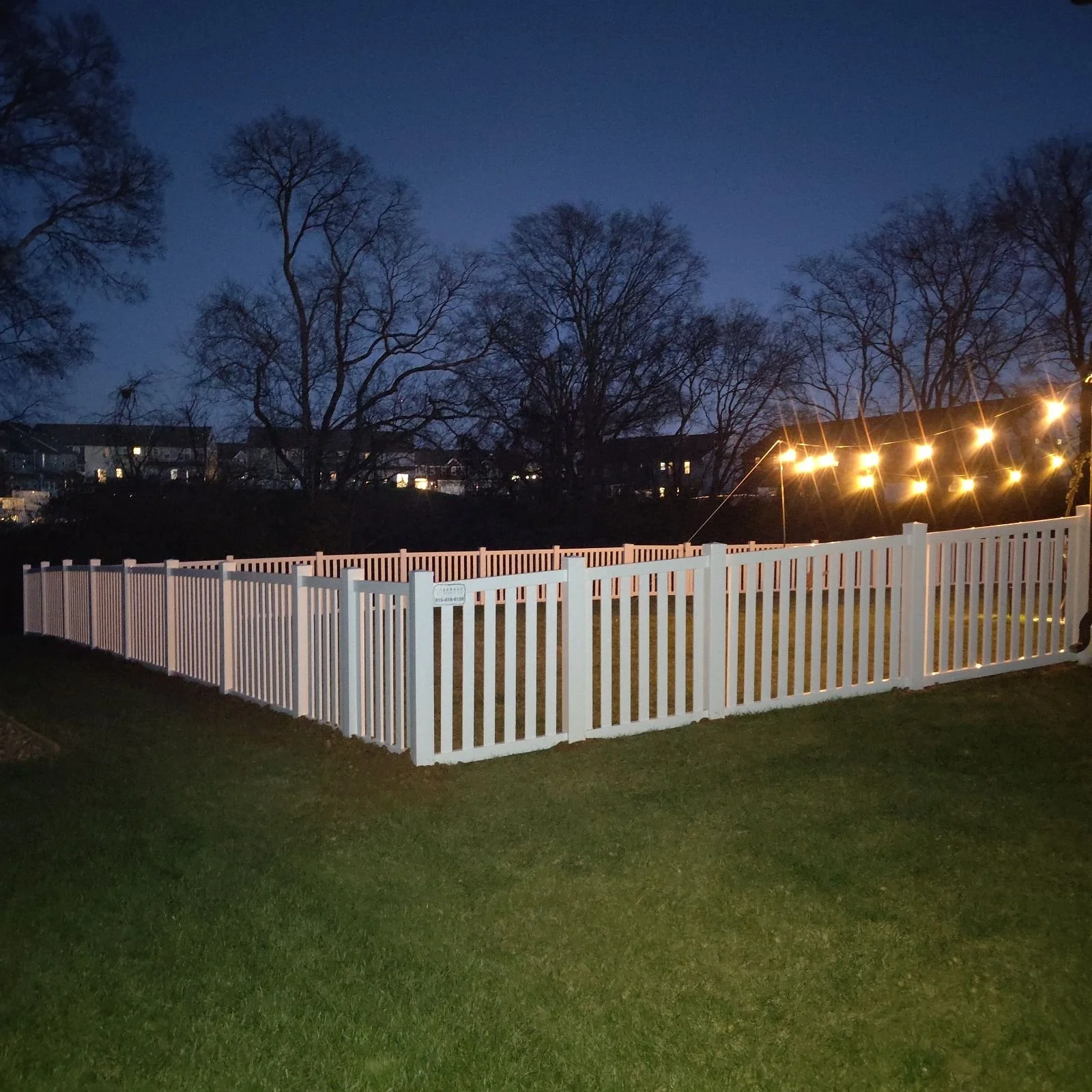 VINYL FENCING