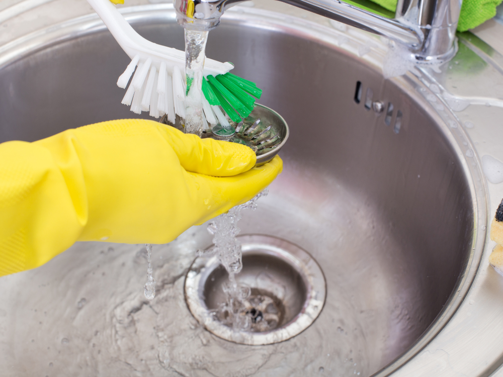 How to Clean a Sink? — Amenify