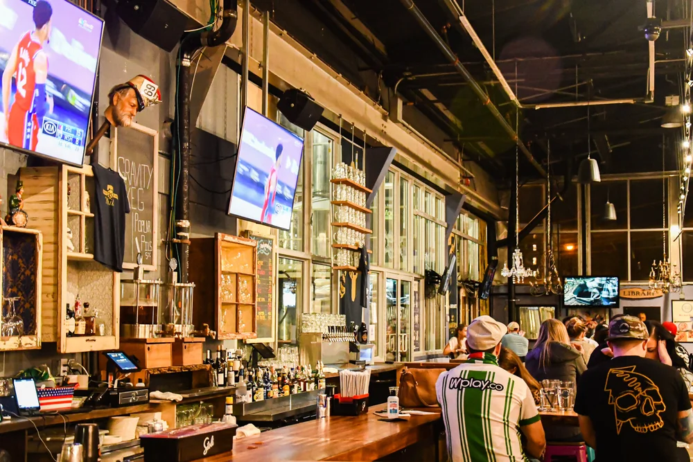 Craft Hall | A Family Friendly Sports Bar