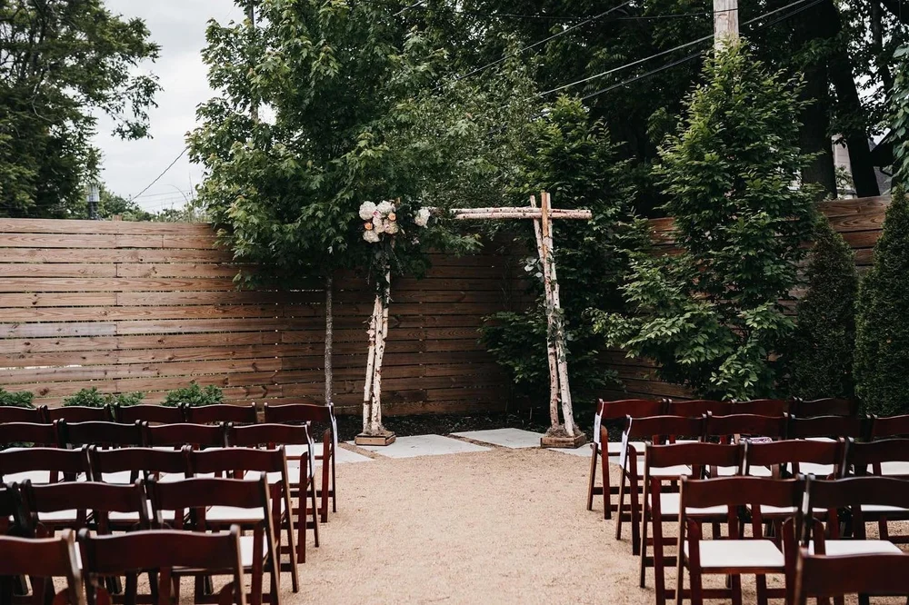 The Premier Courtyard Wedding Venue in Kansas City — Fire House KC
