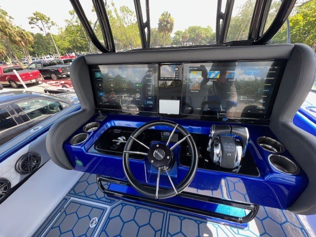 Boats Available — Statement Marine