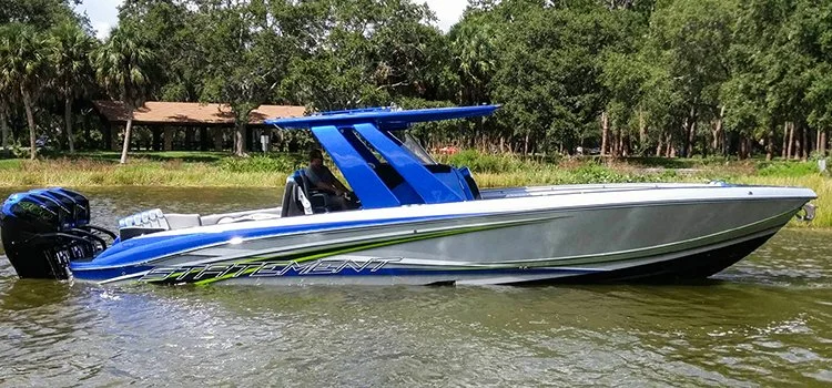 380 Open — Statement Marine