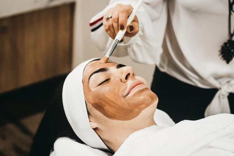 Facial & Body Packages | Relax and Rejuvenate Today — Deluxe Day Spa ...