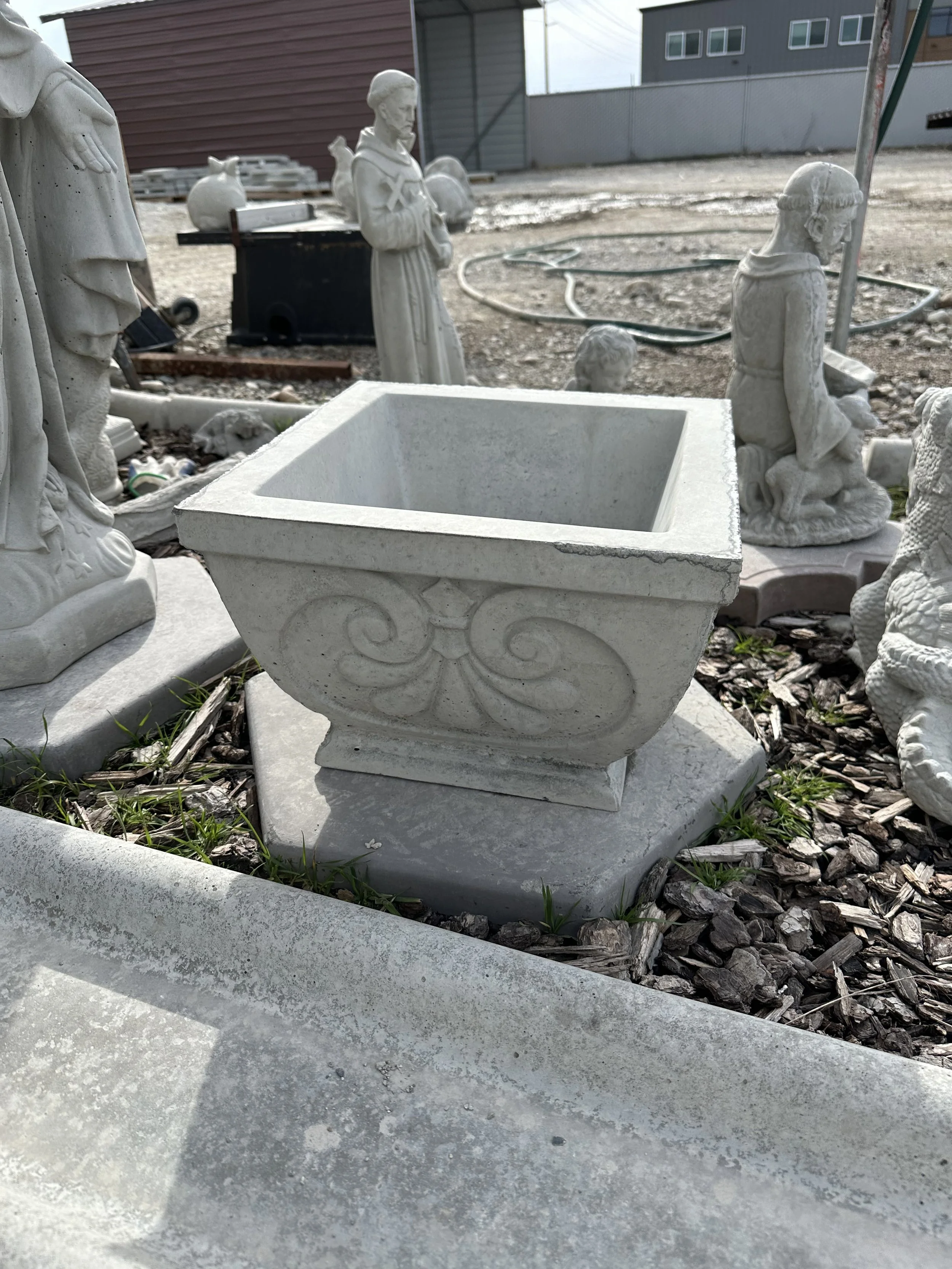 Normandy Junior Planter — Spokane Precast, Concrete Products