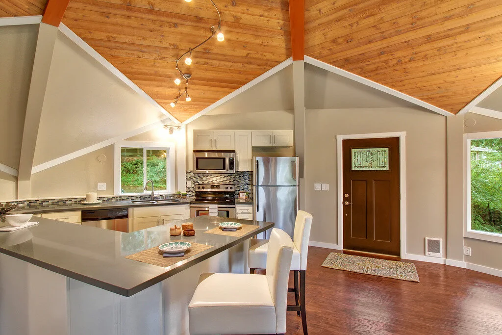 Staged Home Tour: Treehouse in Cottage Lake, Washington — Staged4more