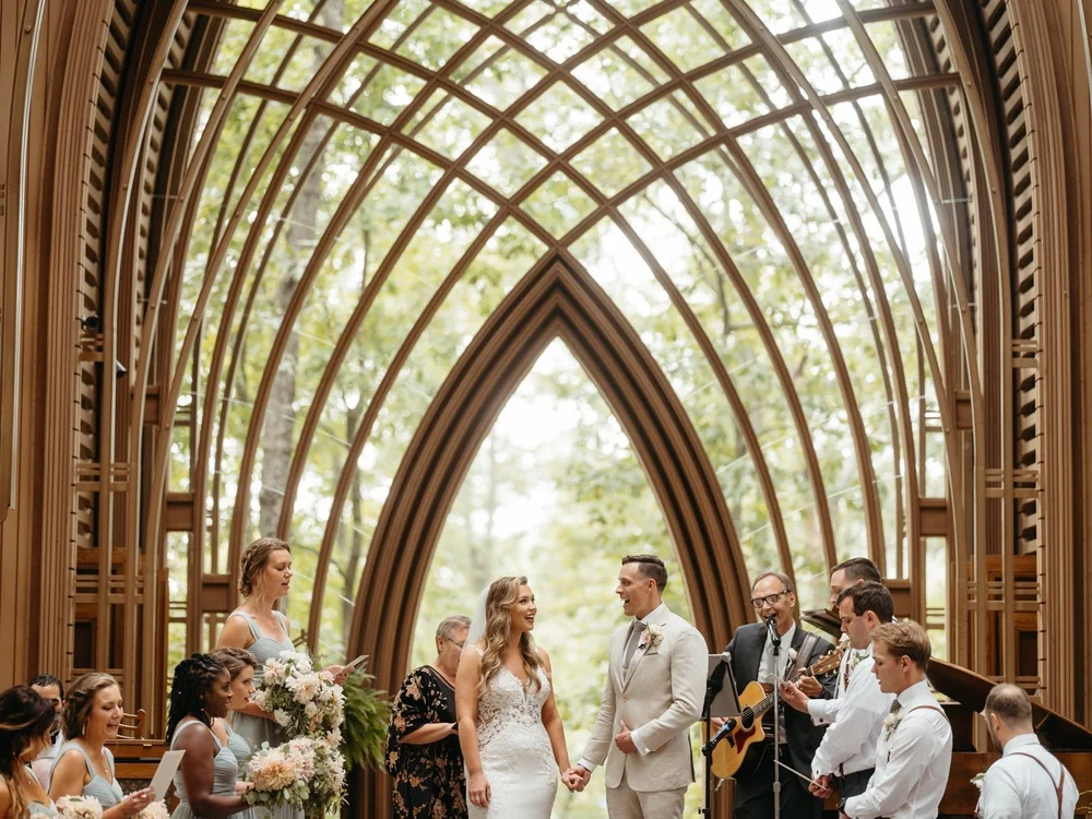 Embrace Adventure: The Ultimate Guide to Elopements in Arkansas