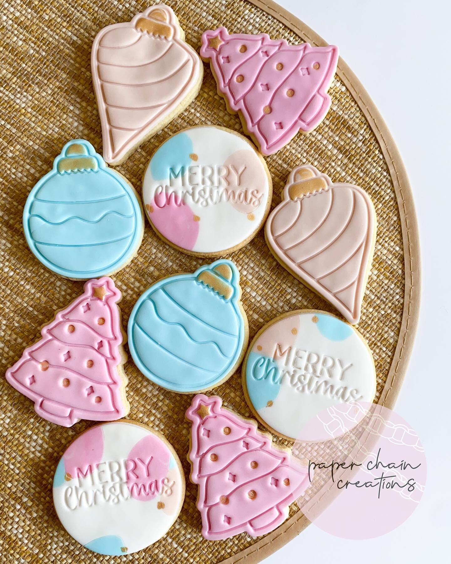 Paper Chain Creations