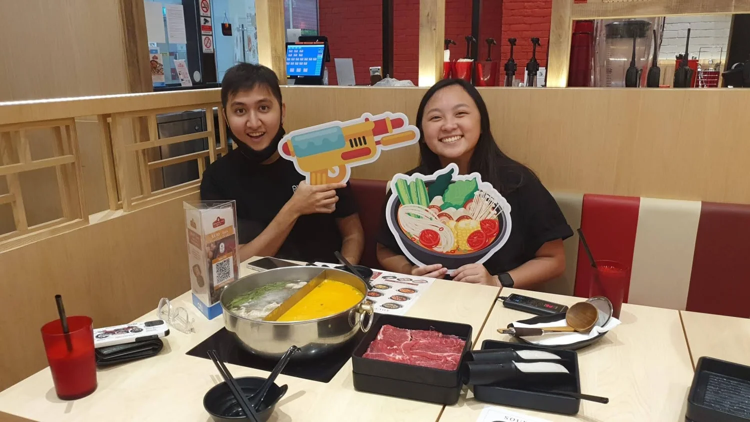 About Us — SUKI SUKI HOT POT