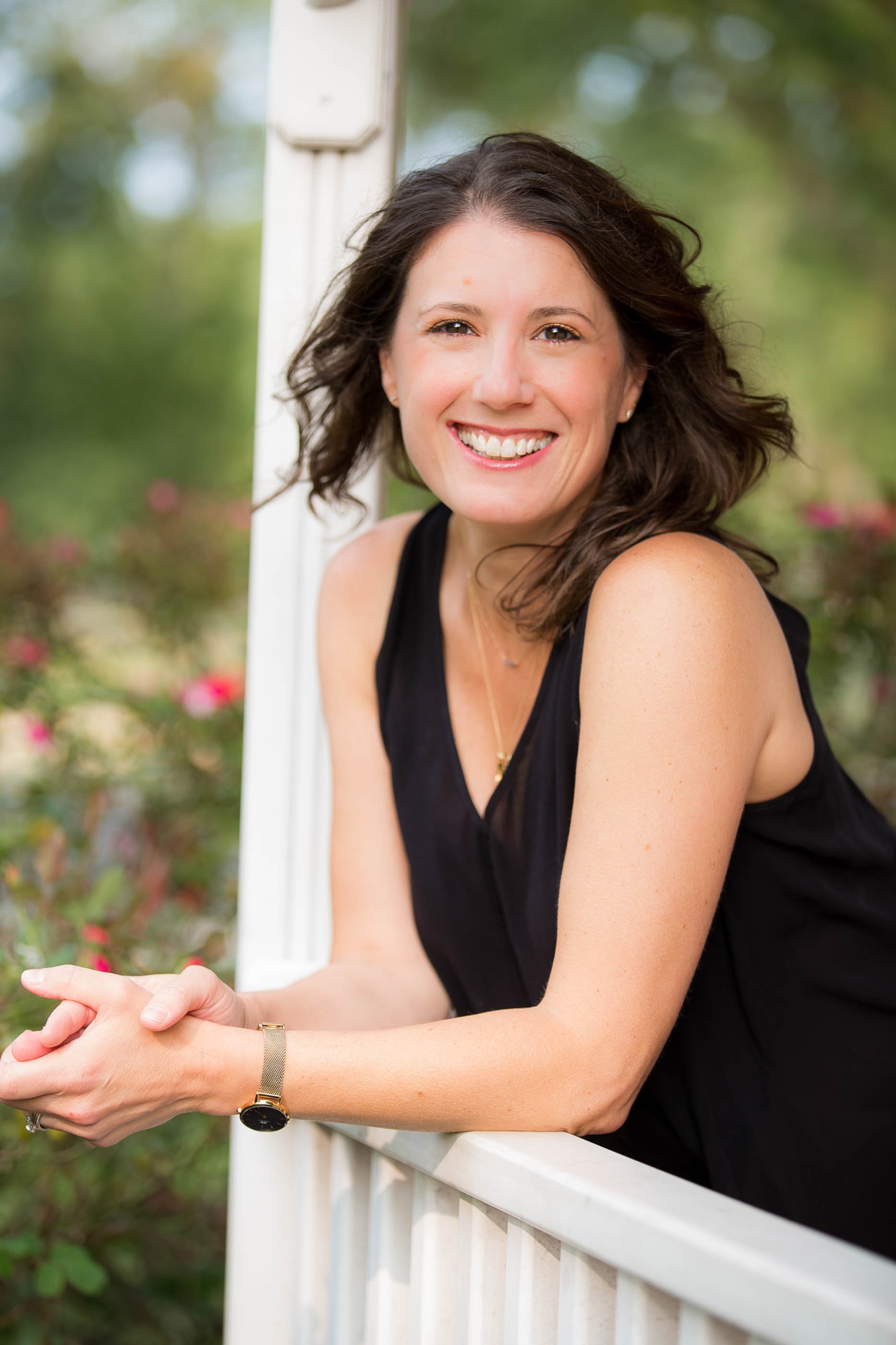 EMILY FEINSOD | Capture Your Moments Today