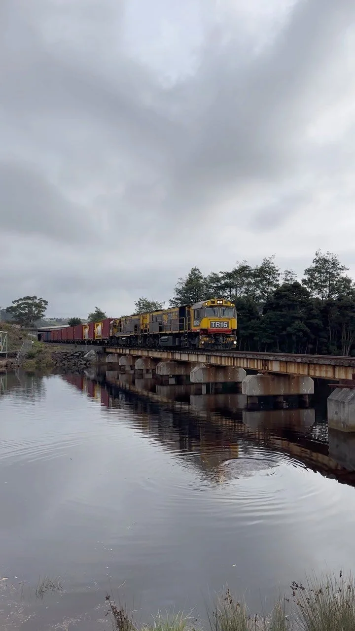 Marine Civils - Commercial & Scientific Diving - Salvage