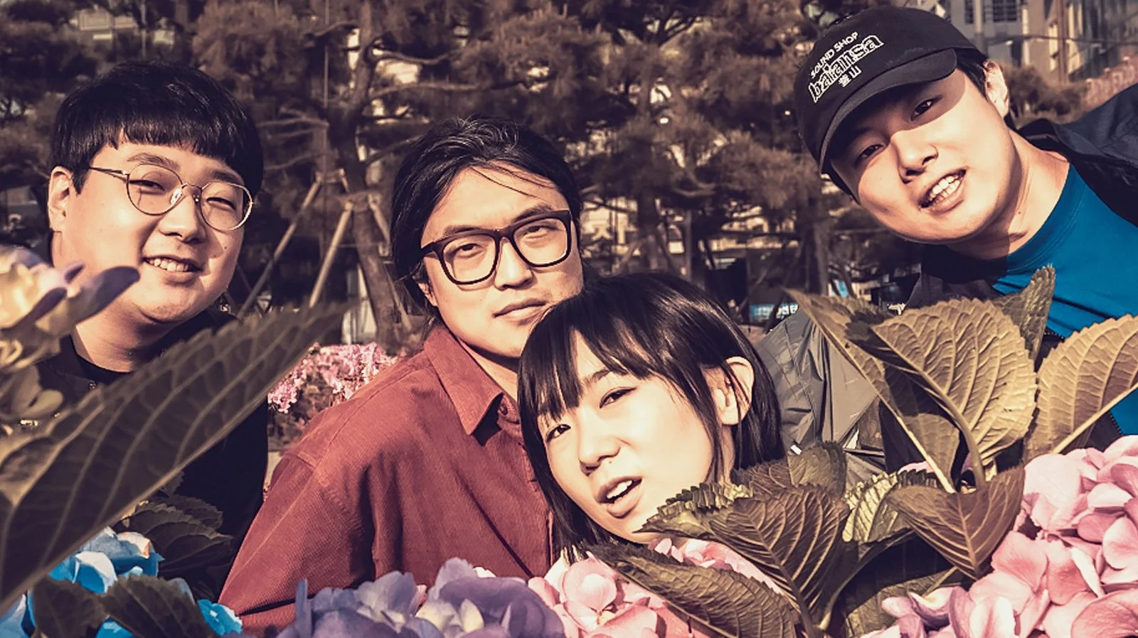 A decade in the sun with Say Sue Me — Debaser Magazine
