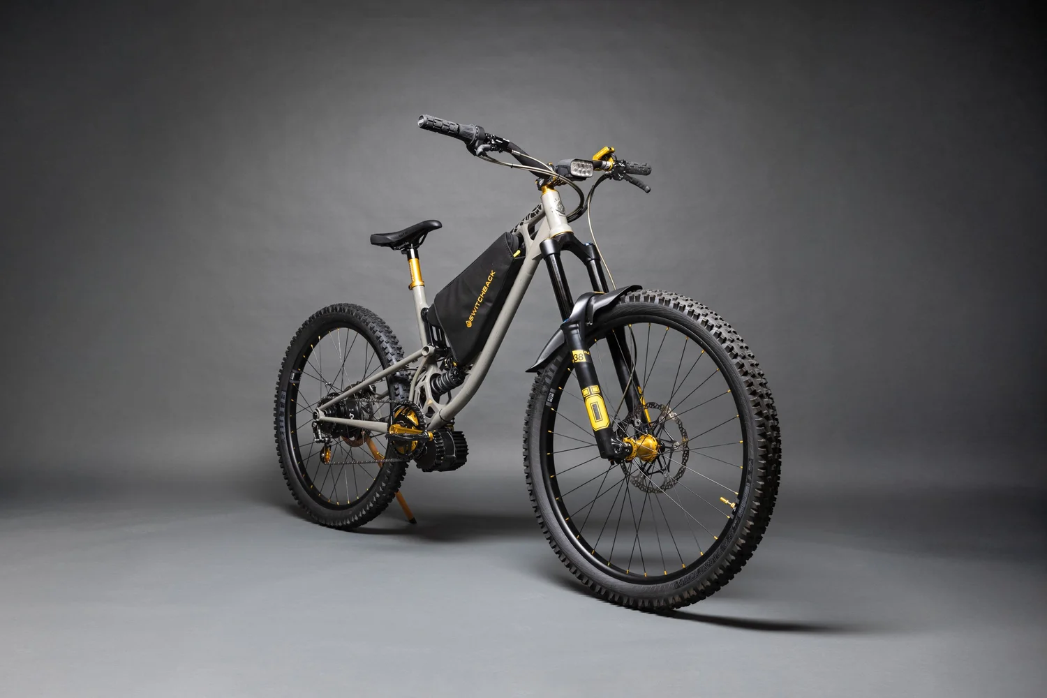 GREY MATTER BIKE — SWITCHBACK ELECTRIC BIKES