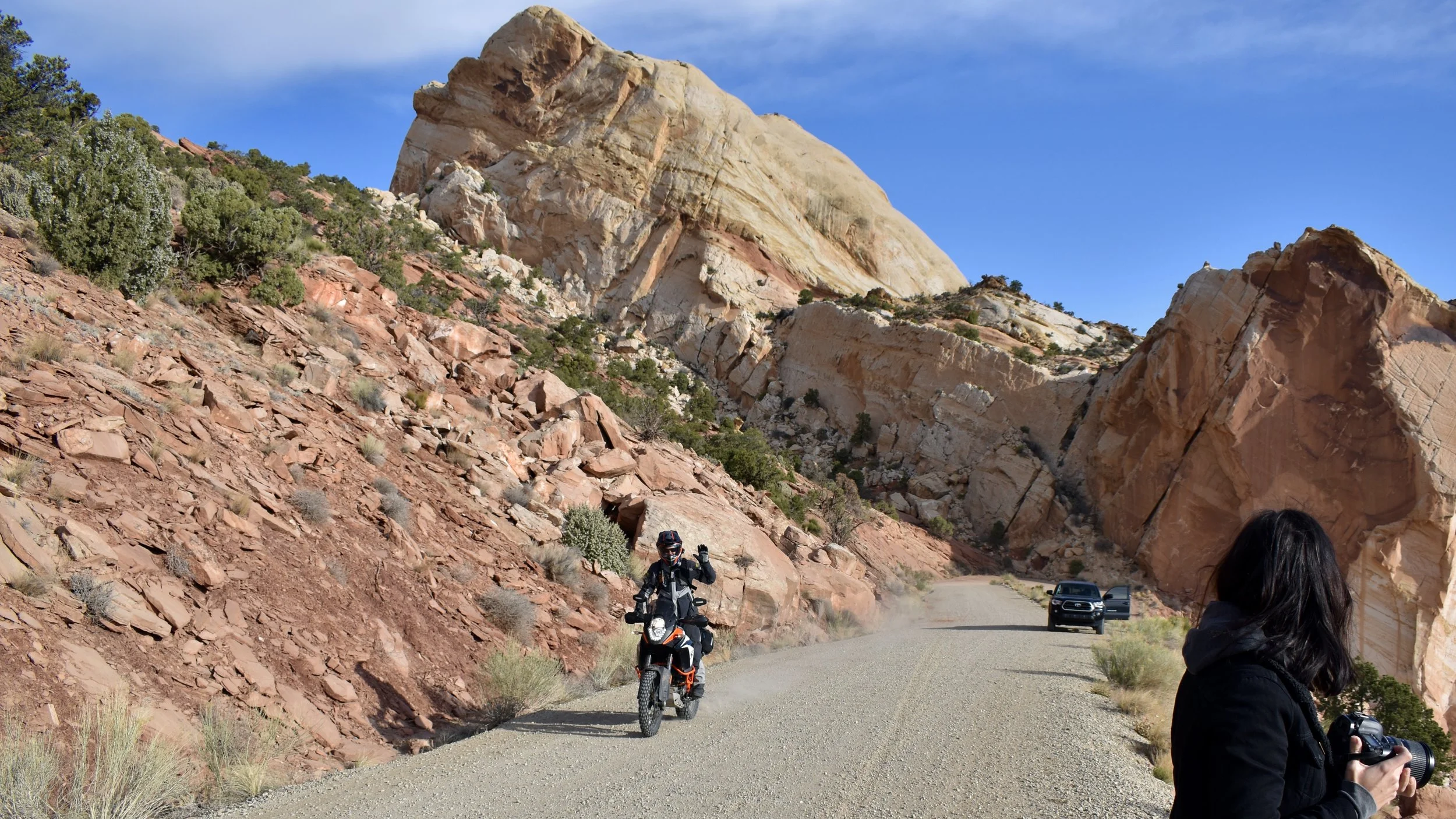 The Notom-Bullfrog Road in Capitol Reef National Park & Glen Canyon ...