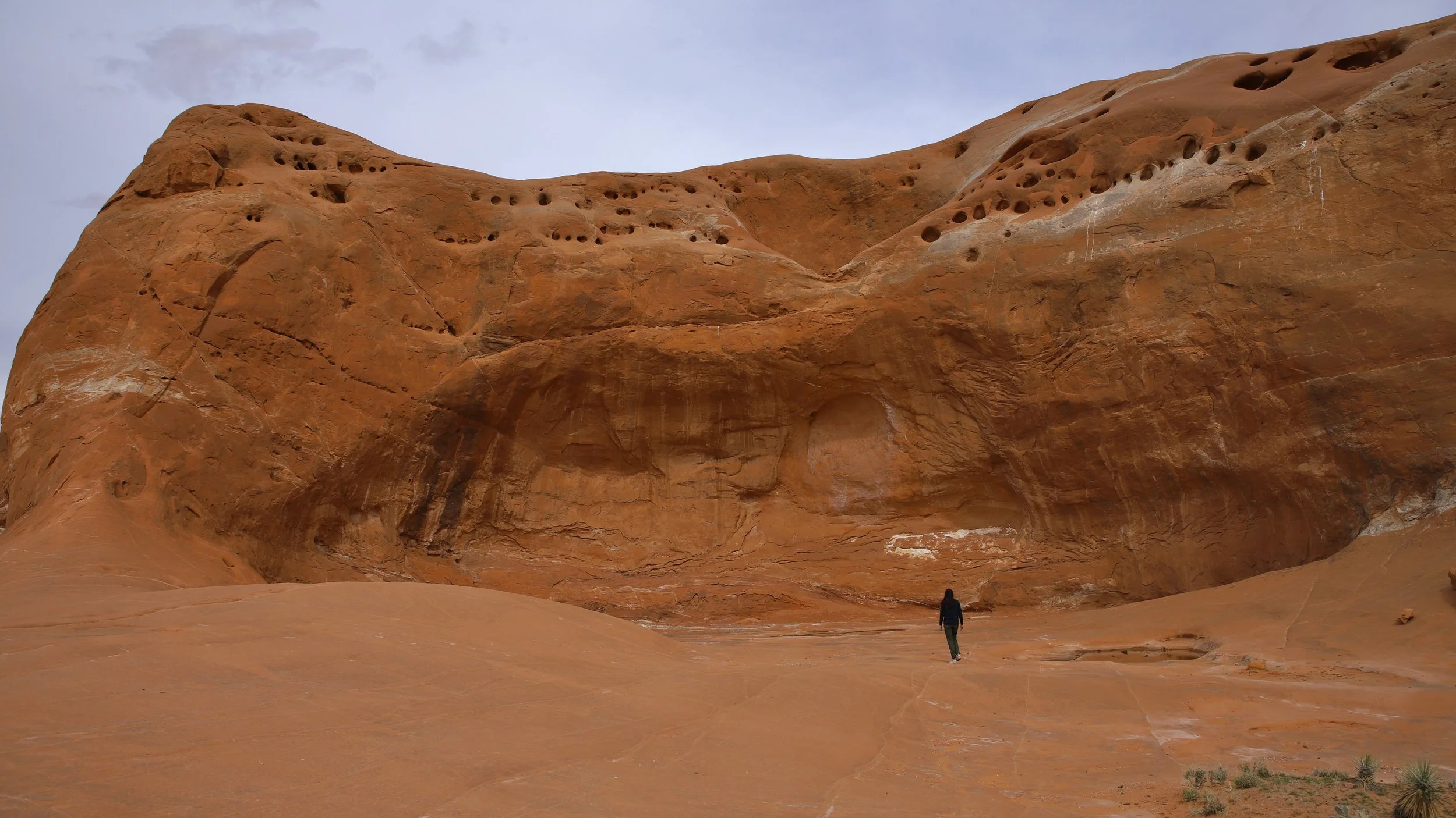 Dance Hall Rock off Hole-in-the-Rock Road in Grand Staircase-Escalante ...