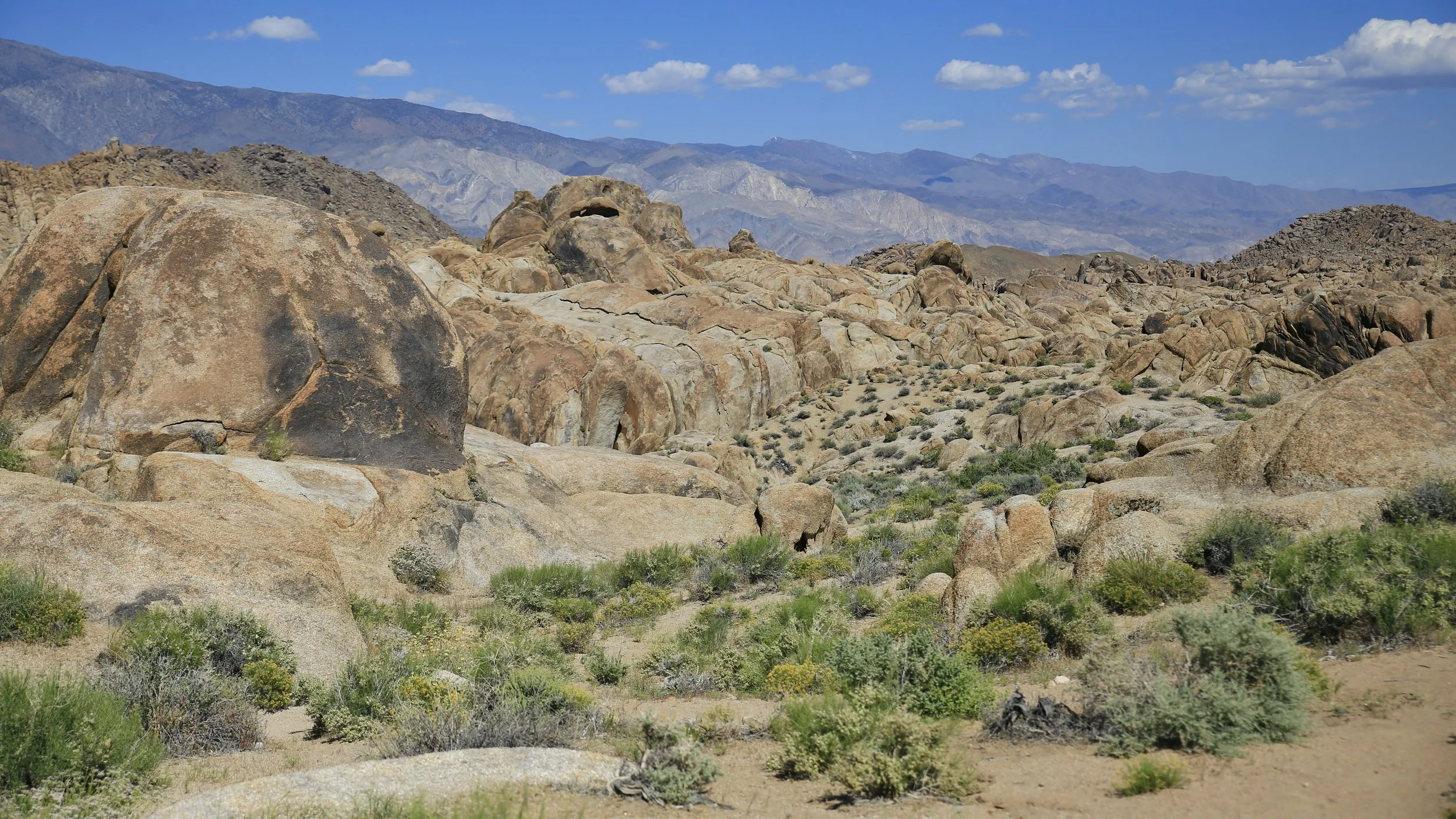 Overview of the Alabama Hills Recreation & National Scenic Area in the ...